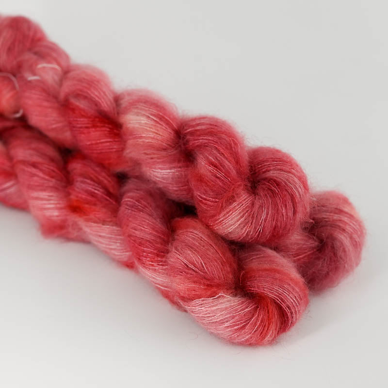 Sysleriget Silk Mohair | Raspberry Dream – Sysleriget - Håndfarvet Garn